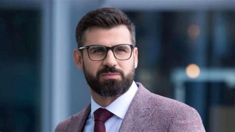 Кузман Илиев Компенсациите за ток и газ са временно решение