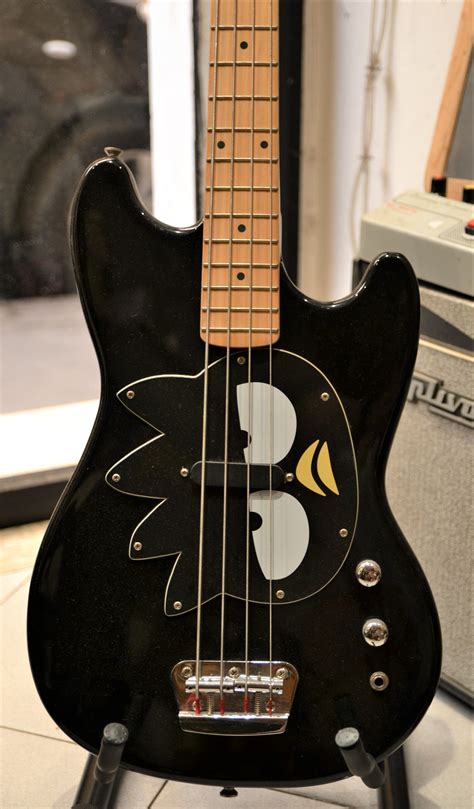 Squier Hello Kitty 2006 Black Guitar For Sale Rome Vintage Guitars