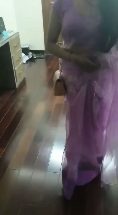 Hindi Blowjob Handjob Mallu Anuty Removing Saree