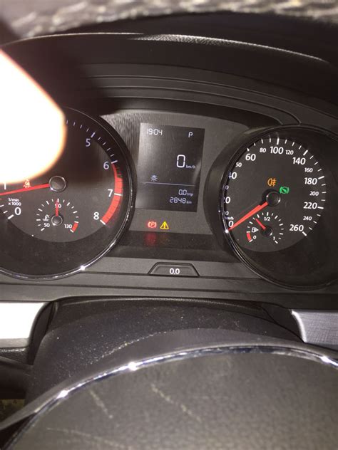 大众途锐三角形感叹号 大众车显示三角黄叹号 伤感说说吧