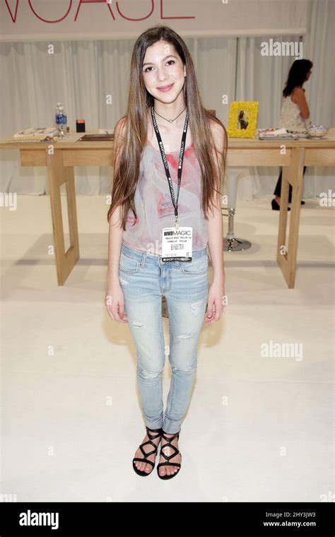 Isabella Rose Taylor Feet