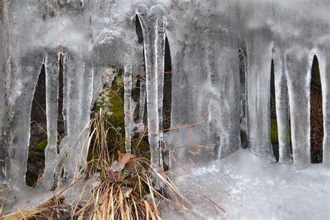 무료 이미지 폭포 감기 서리 형성 얼음 날씨 겨울 왕국 시즌 눈보라 고드름 물 특징 동결 냉동 수 대기 현상 겨울 폭풍 3456x2304