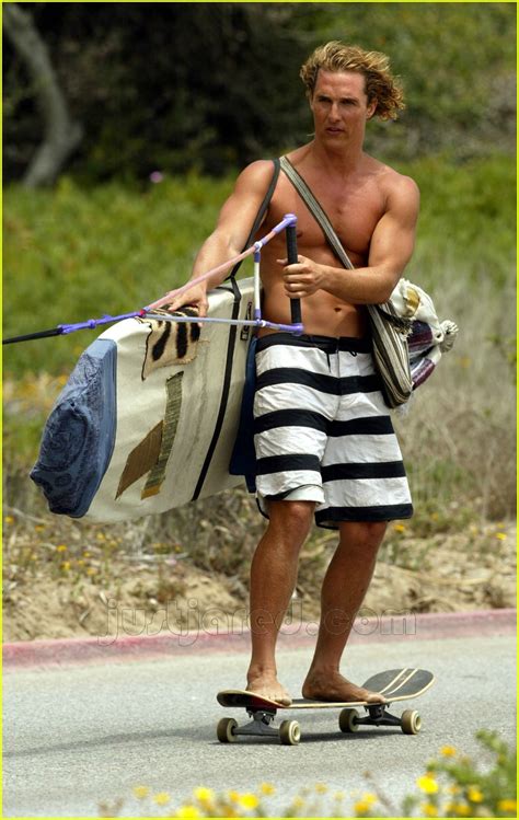 Surf S Up For McConaughey Photo 194671 Matthew McConaughey Photos Just Jared Celebrity
