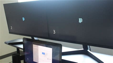 How To Connect Two Monitors To One Laptop Without Docking Station Youtube