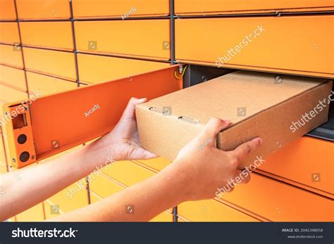 Dpd Point 19 รายการ ภาพ ภาพสต็อกและเวกเตอร์ Shutterstock