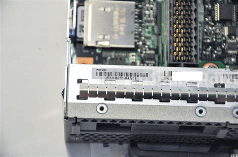Cisco Ucs B200 M4 Blade Server 73 15862 03 73 15862 04 My It Spare Parts