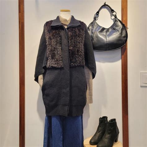 앤클라인 밍크 케이프 가디건 헬로마켓