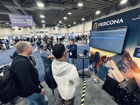 Michał Nosek On Linkedin Kubecon Mongodb Postgresql Mysql Valkey K8s