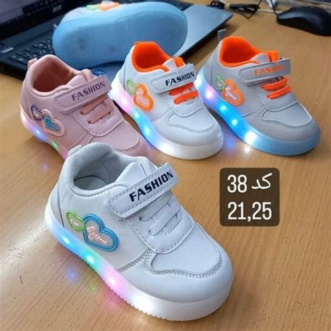 خرید و قیمت کفش چراغدار بچگانه رنگ سفید صورتی طوسی از سایز 21 تا 30 از