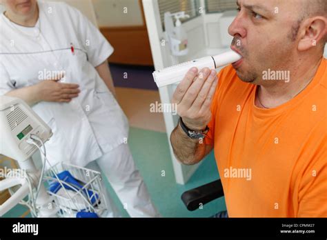 Spirometry Test Hi Res Stock Photography And Images Alamy
