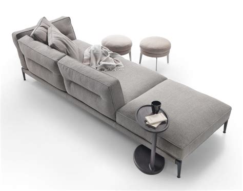 Antonio Citterio Designs Sofa With Linear Creases For Flexform