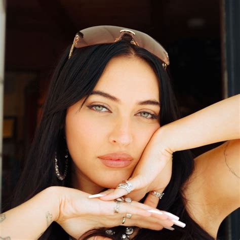 Stream Cil Music Listen To Songs Albums Playlists For Free On