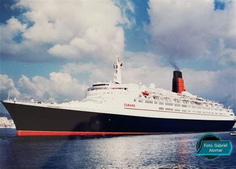 Mundo El Qe2 Último Super TrasatlÁntico ClÁsico El Queen