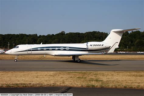 Aircraft N5000X (2000 Gulfstream Aerospace G-V C/N 611) Photo by Nick ...