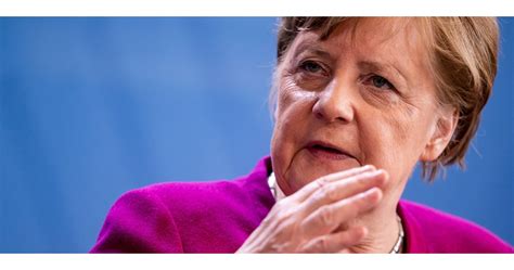 Меркел е за идеята за европейски възстановителен фонд но иска повече яснота