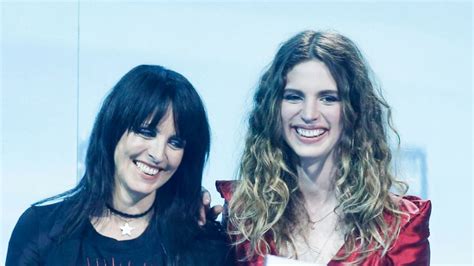 verblüffende Ähnlichkeit zwischen Nena und Tochter Larissa