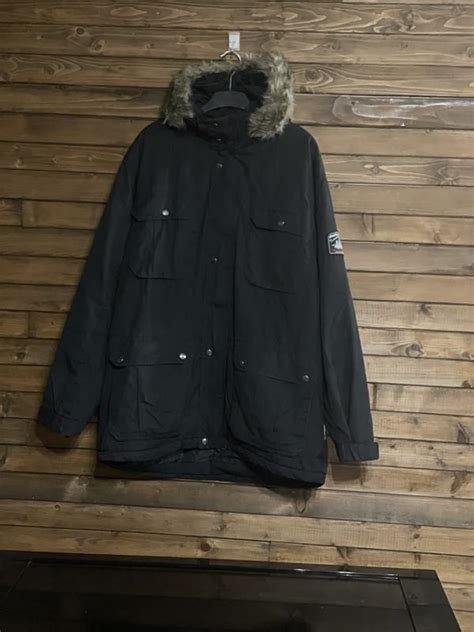 Швейцарская куртка — цена 1000 грн в каталоге Парки Купить мужские вещи по доступной цене на