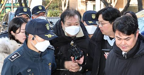 [속보] 법원 건진법사 전성배 검찰 구속영장 기각