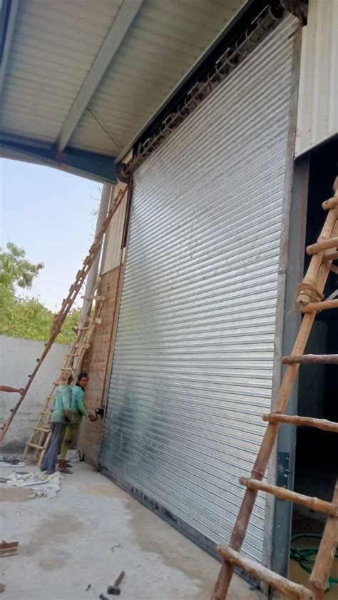 Gi Automatic Rolling Shutter At ₹ 150sq Ft Roller Shutter In New