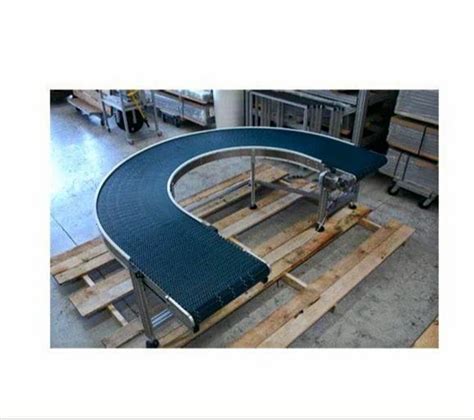 Cast Iron Belt Material Handling Conveyors Capacity 500 Kgfeet At
