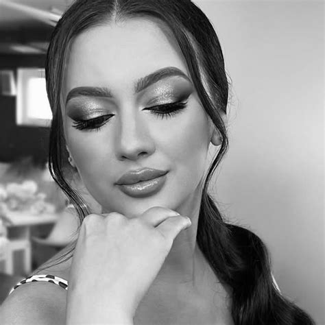 𝓐𝓵𝓲𝓷𝓪 alina l Threads Say more