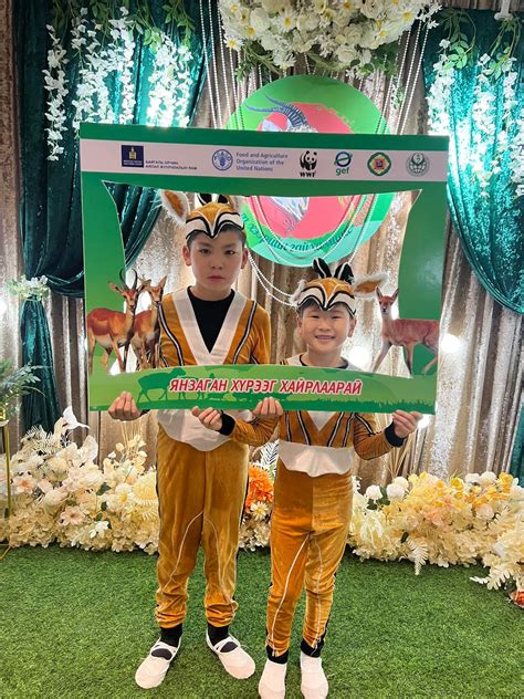 Цагаан зээрийн холбоос нутаг бэлчээр нутгийг хамгаалцгаая уриан дор зохион байгуулагдаж буй