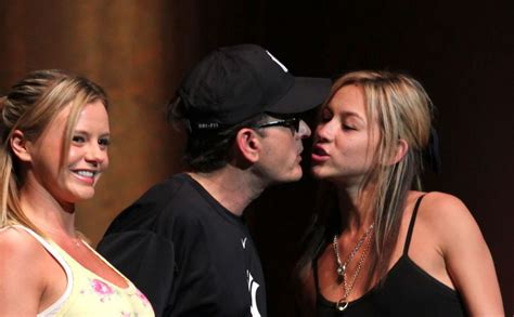 Xxx 10 Celebs Whove Dated Porn Stars