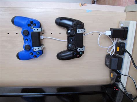 Simple Ps4 Controller Dock With Pictures Instructables