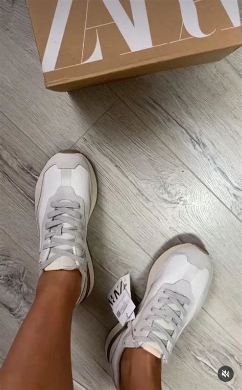 Кроссовки Zara — ціна 1100 грн у каталозі Кросівки Купити жіночі речі