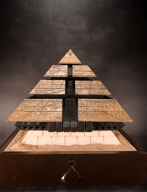 Stargate Cheops Class Warship With Display Base The3dprinting 3d Print Dioramas Models And Props