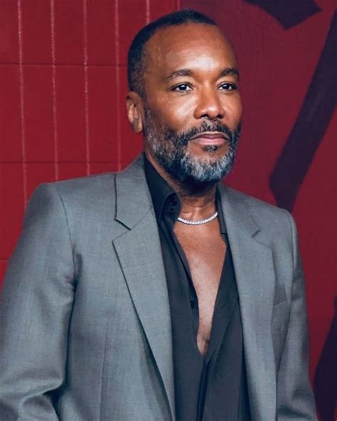 Lee Daniels Merry Christmas 🕊️🎄♥️ Praising God And Spreading Love