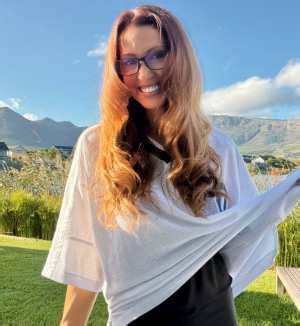 Shannon Elizabeths Onlyfans Earns Nearly 1 Million 1st Week