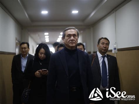 МАН ын нэр дэвшигчдийн 30 хувьд Н Энхбаяр өөрийн хүмүүсээ нэр дэвшүүлэх