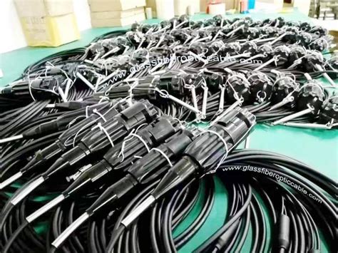 HXB Expanded Beam Multichannel Hermaphroditic Connector For Military Tactical Communications