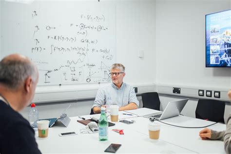 Structural Health Condition Monitoring Dynamics Research Group