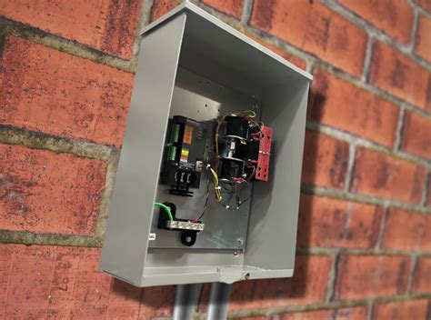 Understanding The Inner Workings Of A Whole Home Generator Transfer
