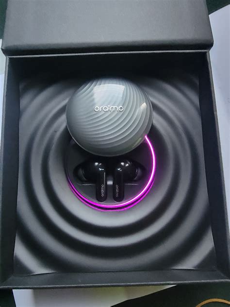 Oraimo SpaceBuds 50dB ANC Noise Cancelling Earbuds With Personalized Voice Prompt And Lighting