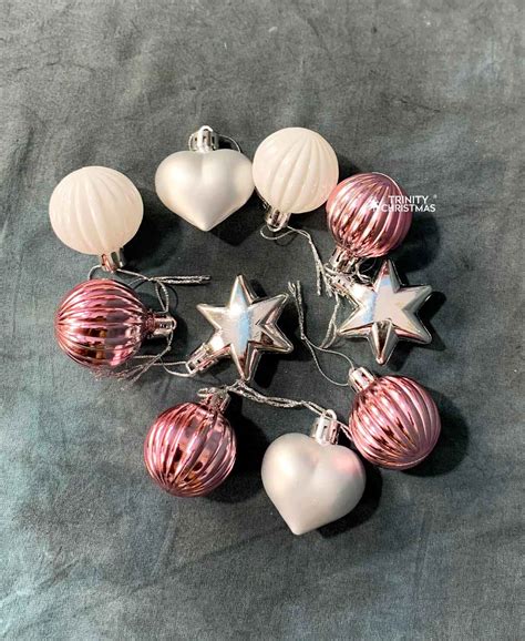 Add Elegance to Christmas: 10pcs Frosty Frolic Assorted Set - Pink