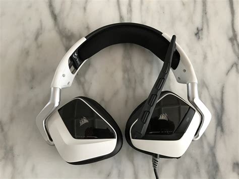 Corsair VOID USB RGB Gaming Headset Review GameUP