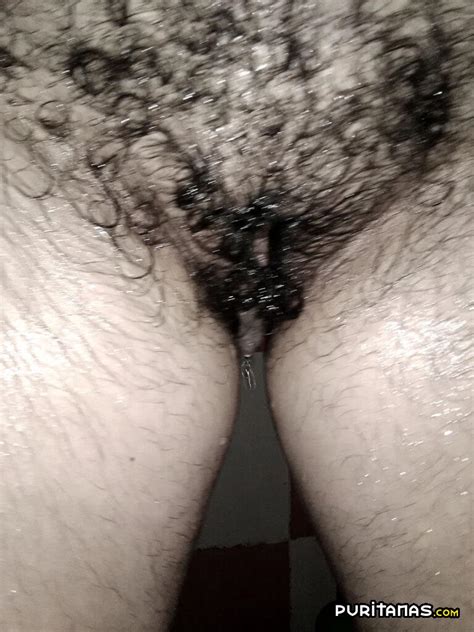 Mi Peluda Esposa Bañándose