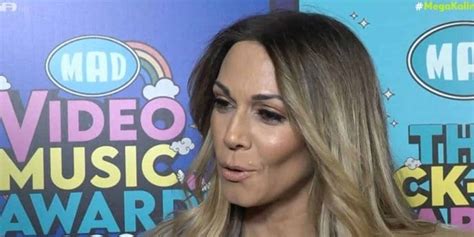 Έλλη Κοκκίνου Έκοψα το κρέας γιατί δεν μπορώ να δημιουργώ πόνο The