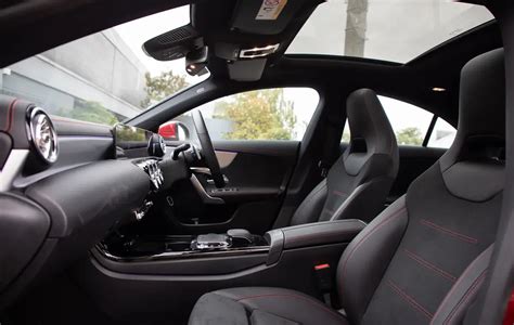 اجاره بنز Cla ۲۰۰ استانبول، کرایه بنز سی‌ال‌ای بدون راننده