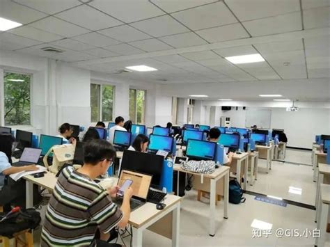 中地数码集团、新中地教育与华中农业大学校企联合gis开发实训，圆满落幕！ 知乎