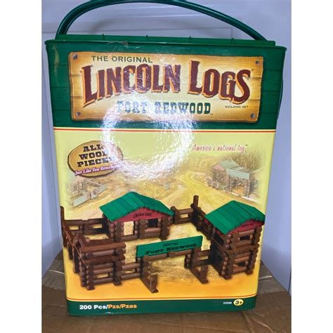 Lincoln Log Fort