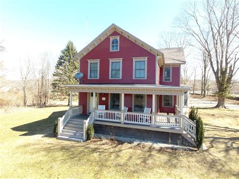 3152 Main Rd Tiverton Ri 02878 See Est Value Schools And More