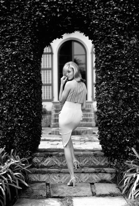 Cameron Diaz R CelebsBootyTreasure