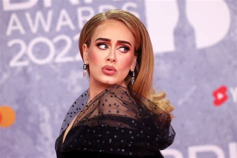 Pourquoi Adele Va Prendre Une Nouvelle Pause Dans Sa Carrière People 7sur7be