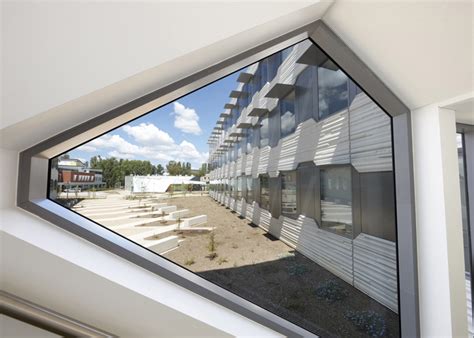 Biosciences Research Building By Lyons