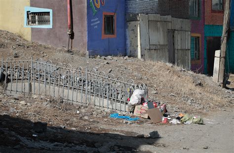 УРИАЛГА Өрх бүр орчны 50 метр хүртэлх талбайгаа цэвэрлэж хэвшье