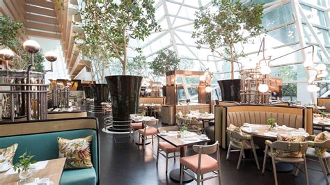 싱가포르 슬링 칵테일 바 싱가포르 여행 가이드 마리나 베이 샌즈